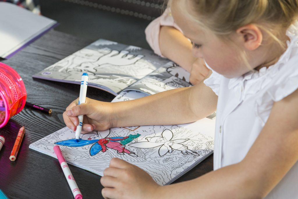 Pukka Fun Interactive Colouring Book Speed Racer – Pukka Pads North America